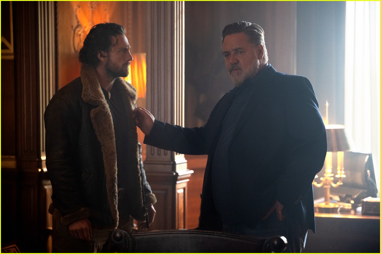 Aaron Taylor-Johnson's Ripped Abs On Display In New 'Kraven the Hunter ...