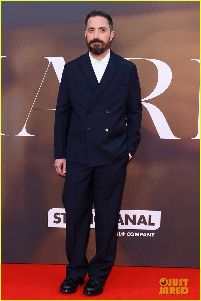 Angelina Jolie Suits Up for London Film Festival Premiere of 'Maria ...