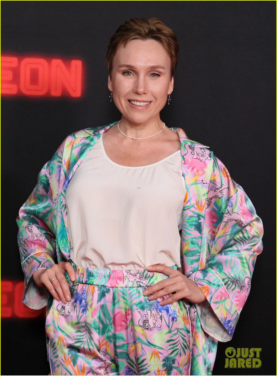 Mikey Madison, Mark Eidelstein, & More Step Out for 'Anora' Screening at Beyond Fest 2024: Photo ...