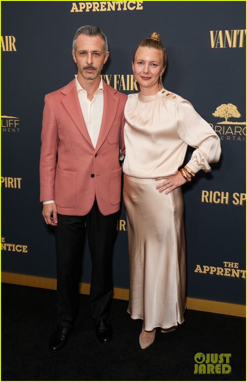 Sebastian Stan, Jeremy Strong, & Maria Bakalova Step Out for 'The Apprentice' Premiere in NYC ...