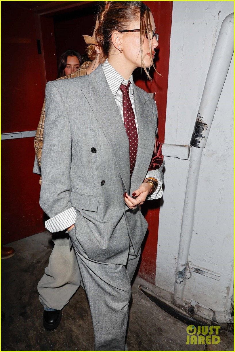 Hailey Bieber Throws Star-Studded Rhode Party with Husband Justin ...