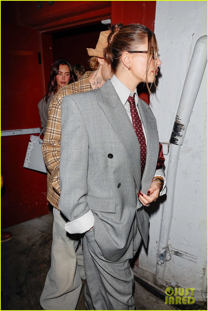 Hailey Bieber Throws Star-Studded Rhode Party with Husband Justin ...