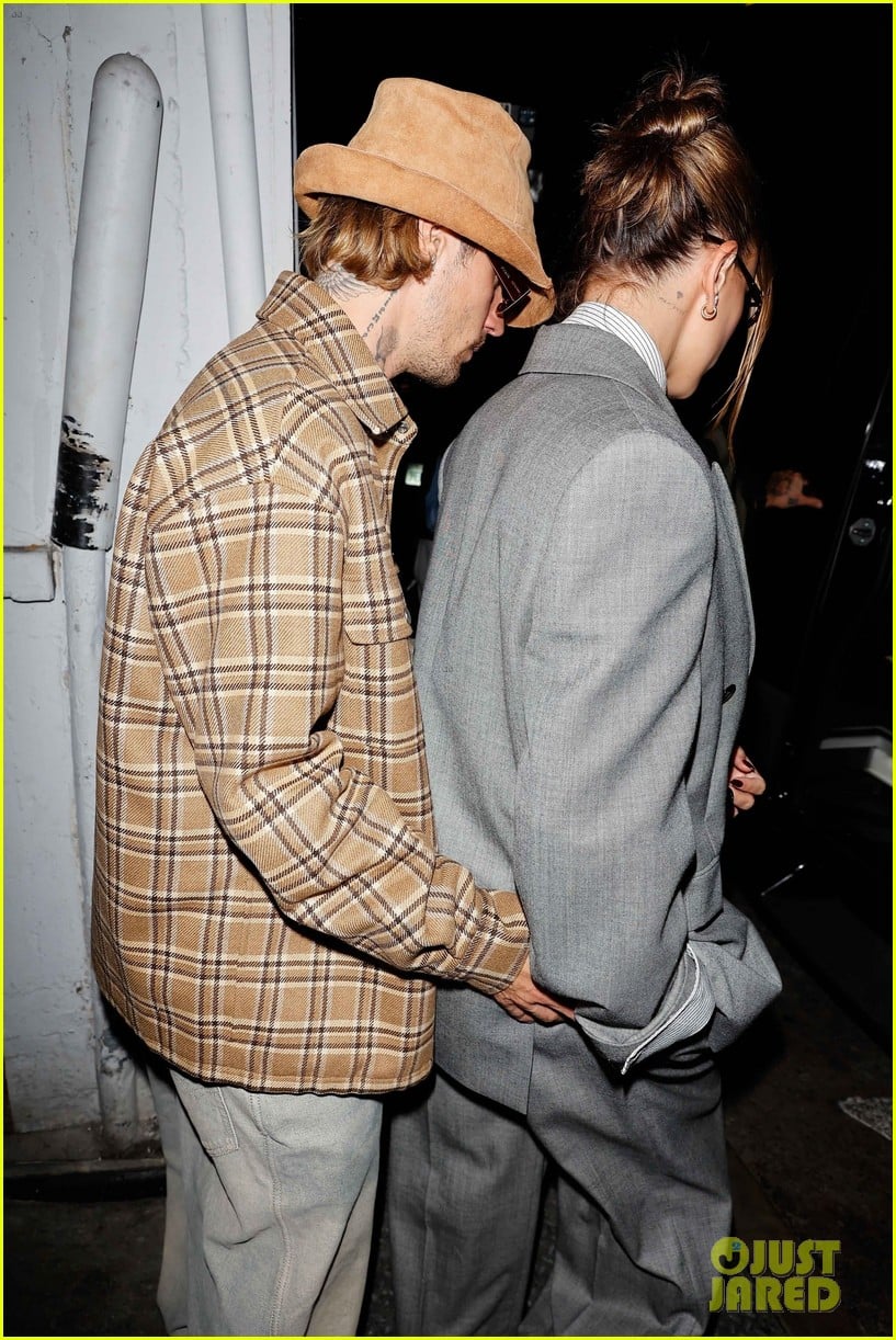 Hailey Bieber Throws Star-Studded Rhode Party with Husband Justin ...