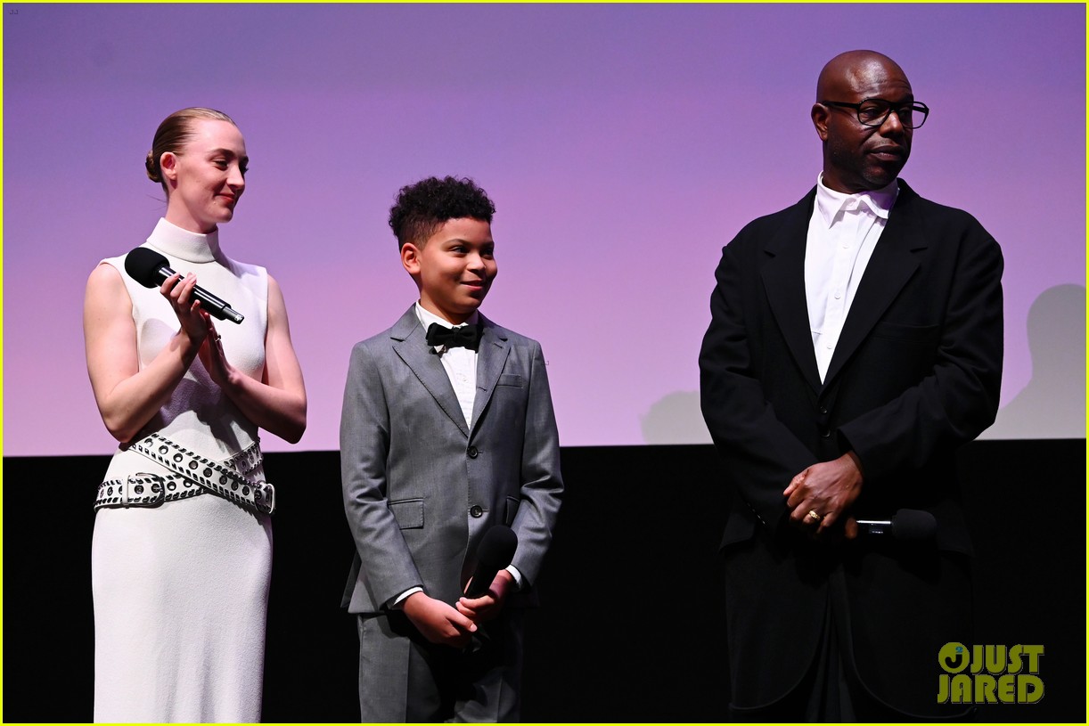 Saoirse Ronan Joins Co-Stars Elliott Heffernan & Harris Dickinson at ...