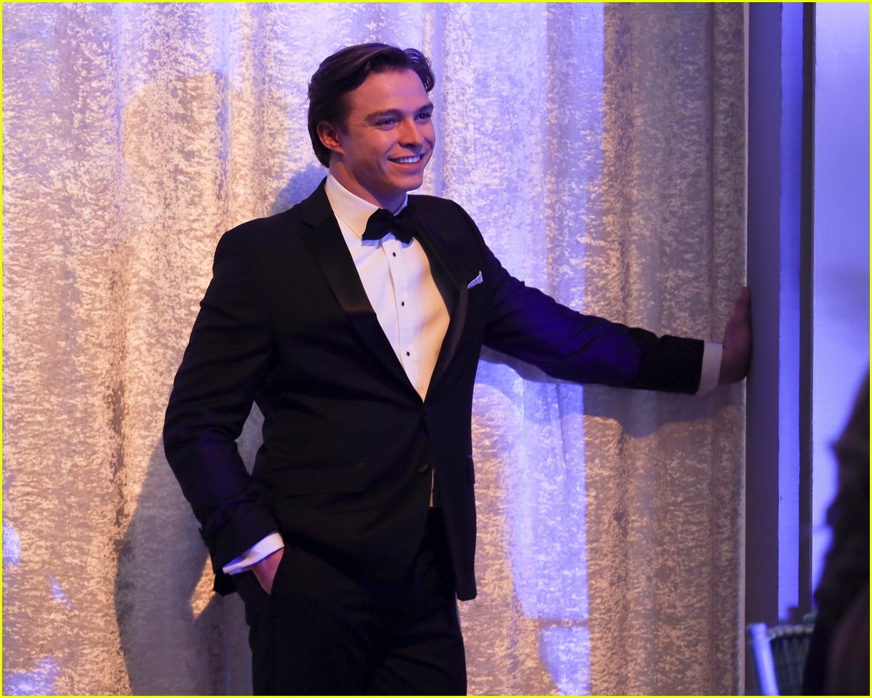 Nicholas Alexander Chavez Tells Story of His 'General Hospital ...