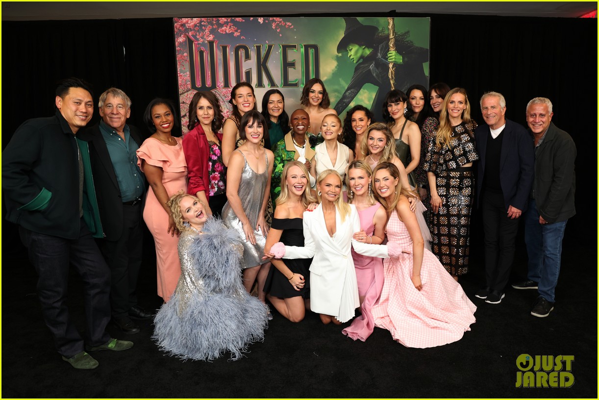 Kristin Chenoweth Shares Her Review of 'Wicked' Movie After Watching It ...