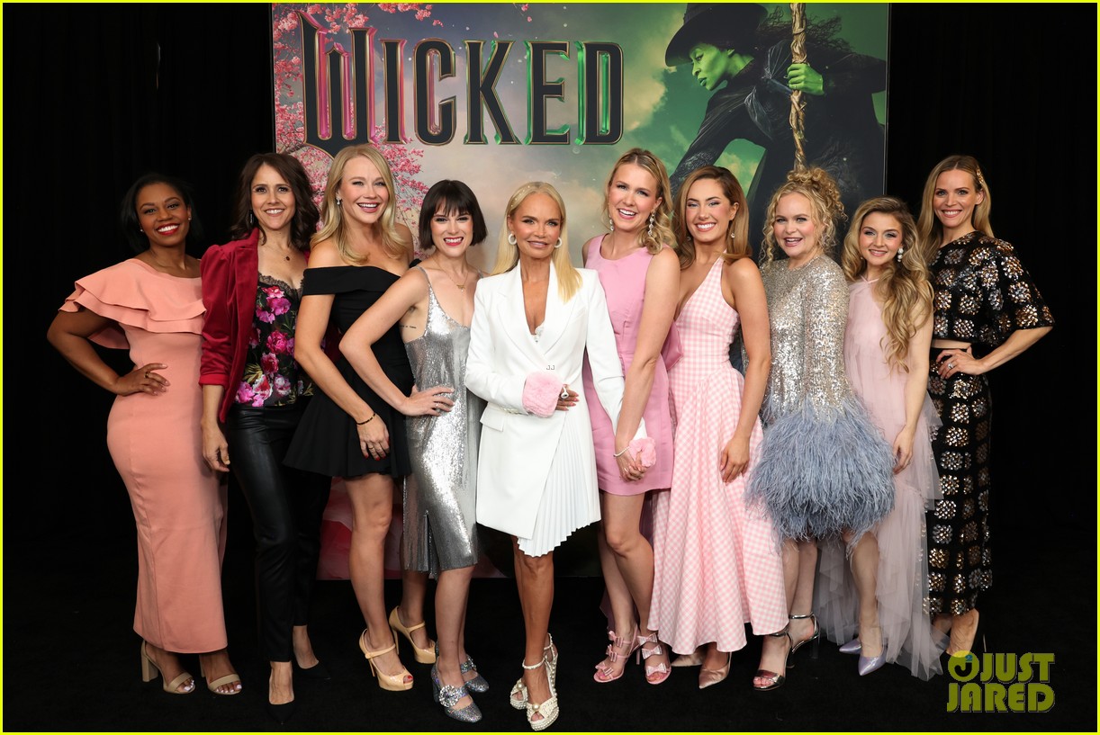 Kristin Chenoweth Shares Her Review of 'Wicked' Movie After Watching It With Ariana Grande ...