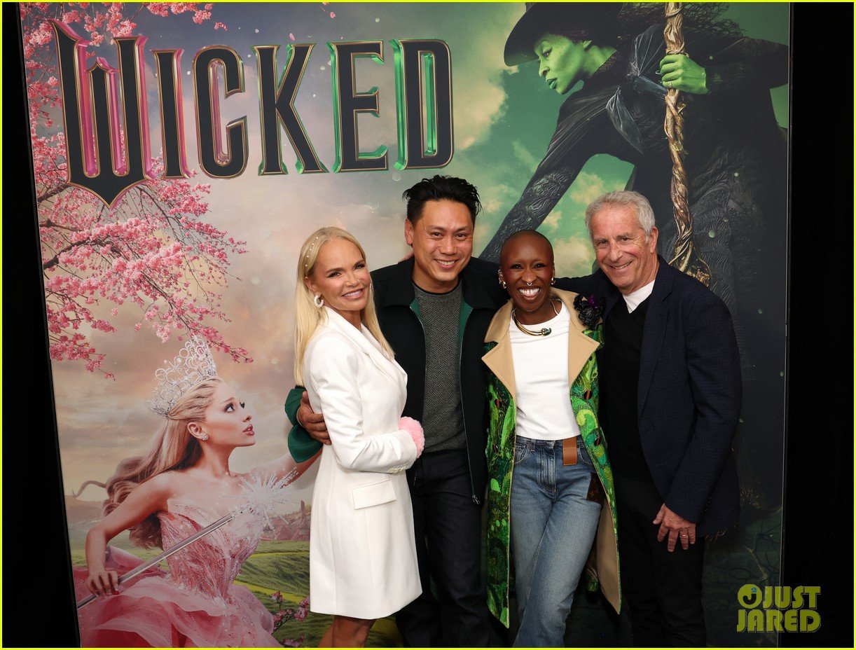 Kristin Chenoweth Shares Her Review of 'Wicked' Movie After Watching It With Ariana Grande ...