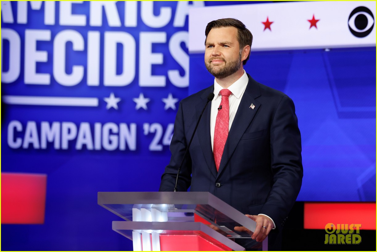Here's Why CBS Muted Mics During VP Debate: JD Vance Complained About Being Fact Checked: Photo ...