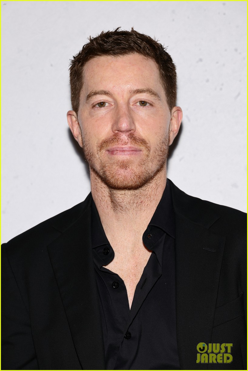 Zoey Deutch's Friends & Family, Including Boyfriend Jimmy Tatro ...