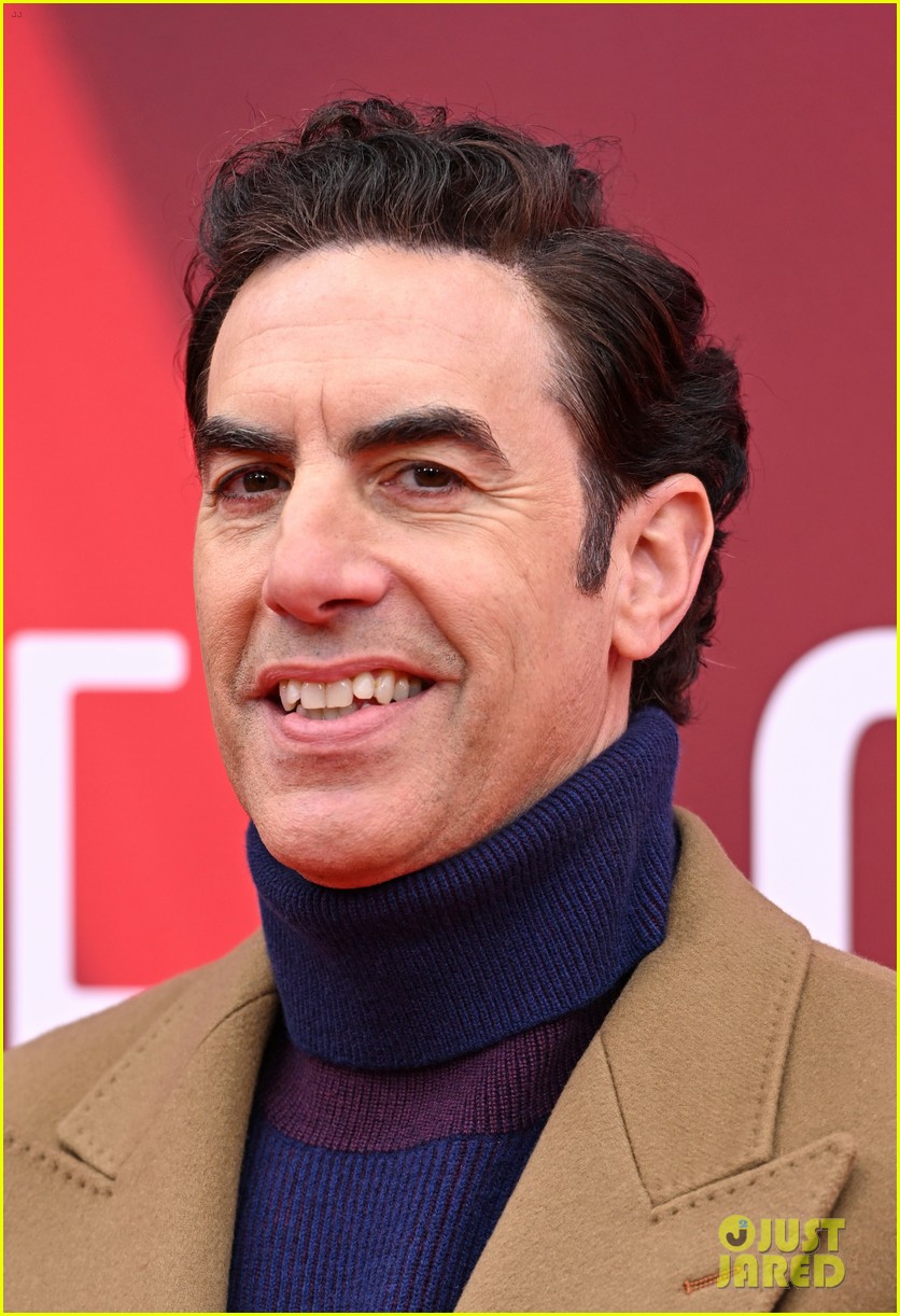 Alfonso Cuaron Explains Why He Cast Sacha Baron Cohen & Kevin Kline in ...