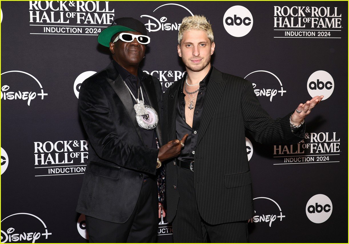 Flavor Flav Proves He's the Music Industry's Biggest Hype Man While ...