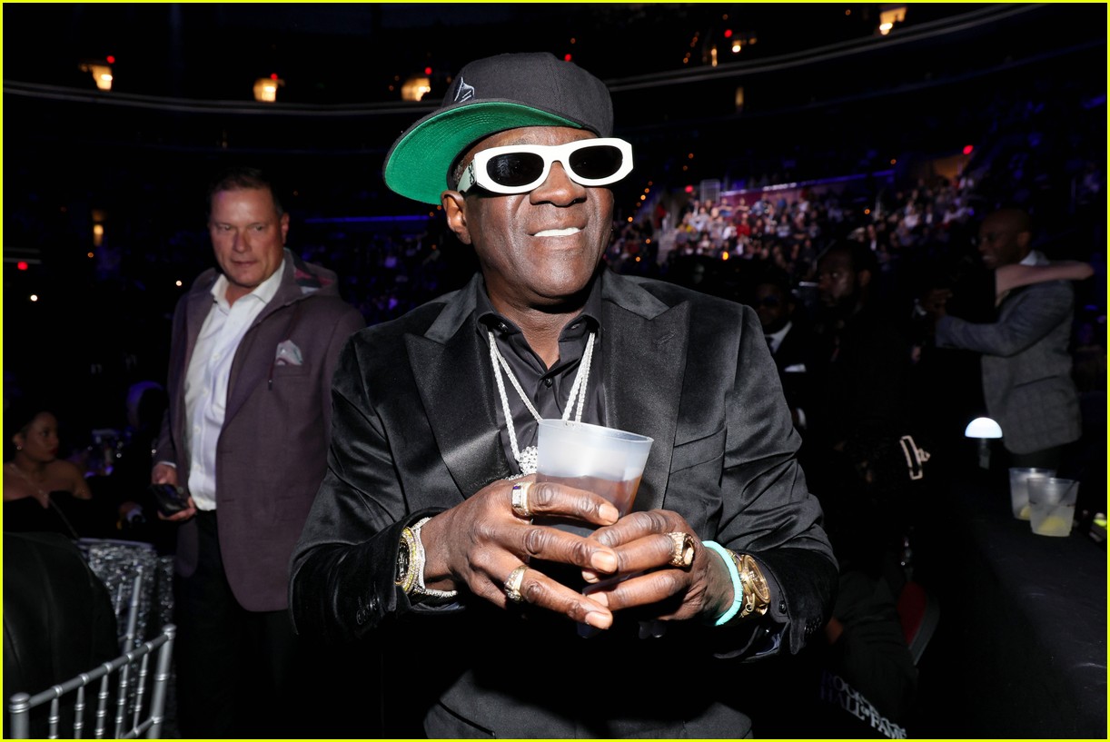 Flavor Flav Proves He's the Music Industry's Biggest Hype Man While ...