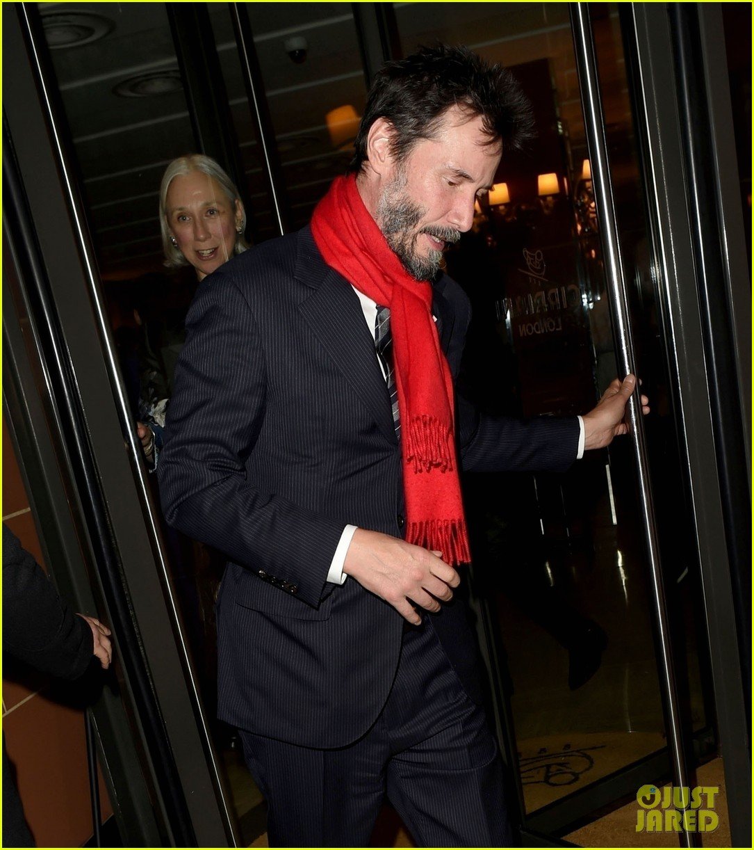 Keanu Reeves & Girlfriend Alexandra Grant Hold Hands on Date Night in ...