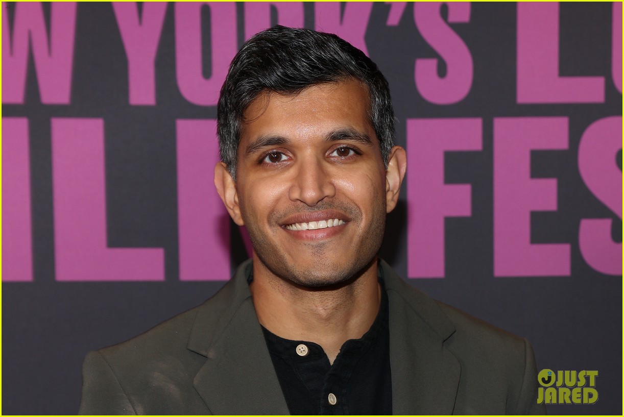 Jonathan Groff Had No Idea Karan Soni Was Gay When He Suggested Him for ...