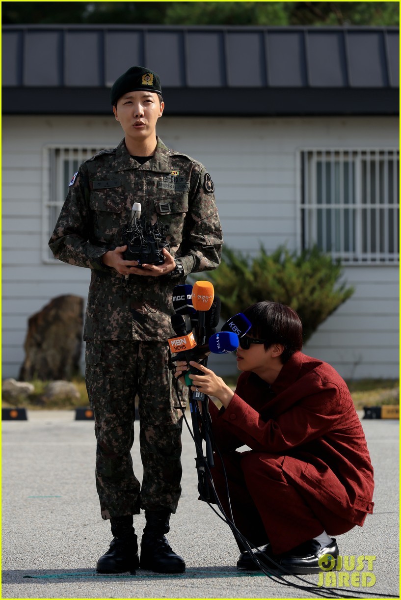 BTS' J-Hope Completes Military Service, Reunites With Bandmate Jin ...