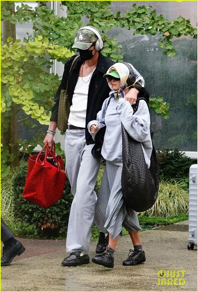 Jacob Elordi & Girlfriend Olivia Jade Try to Stay Under the Radar ...