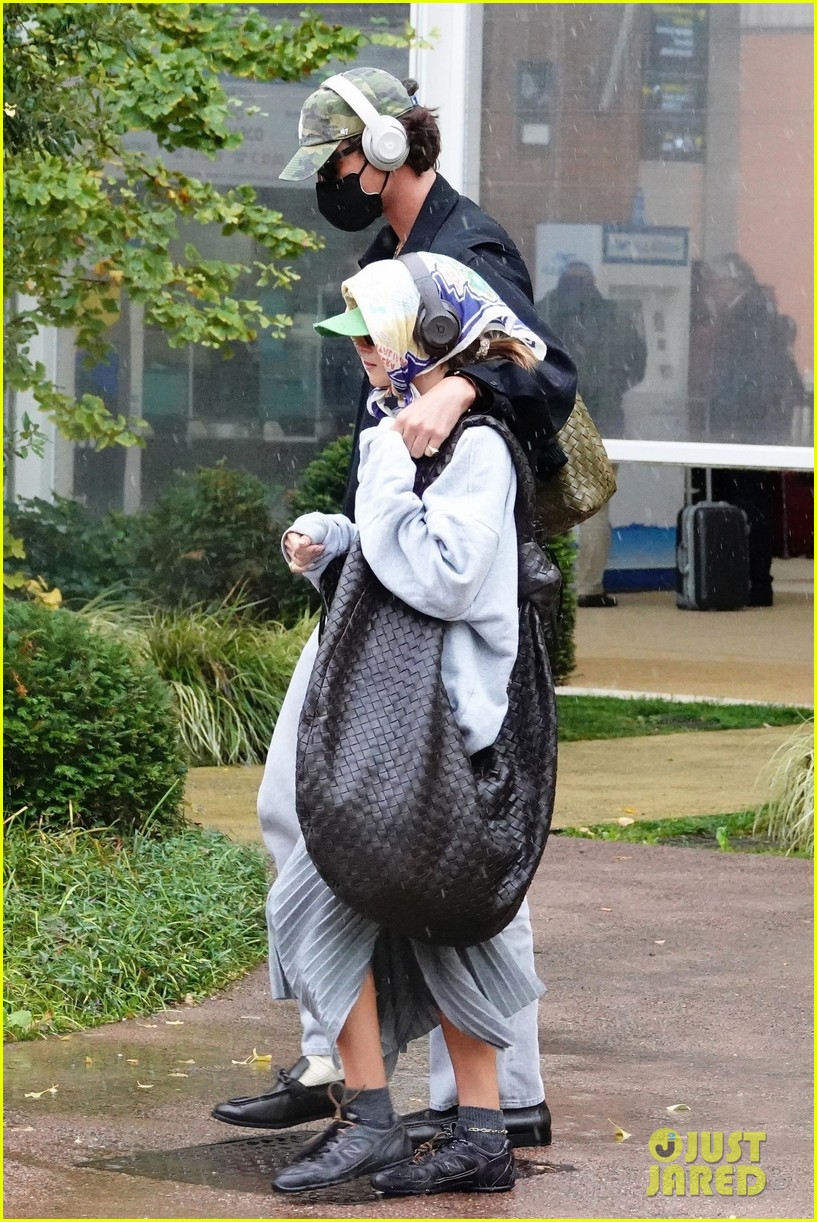 Jacob Elordi & Girlfriend Olivia Jade Try to Stay Under the Radar ...