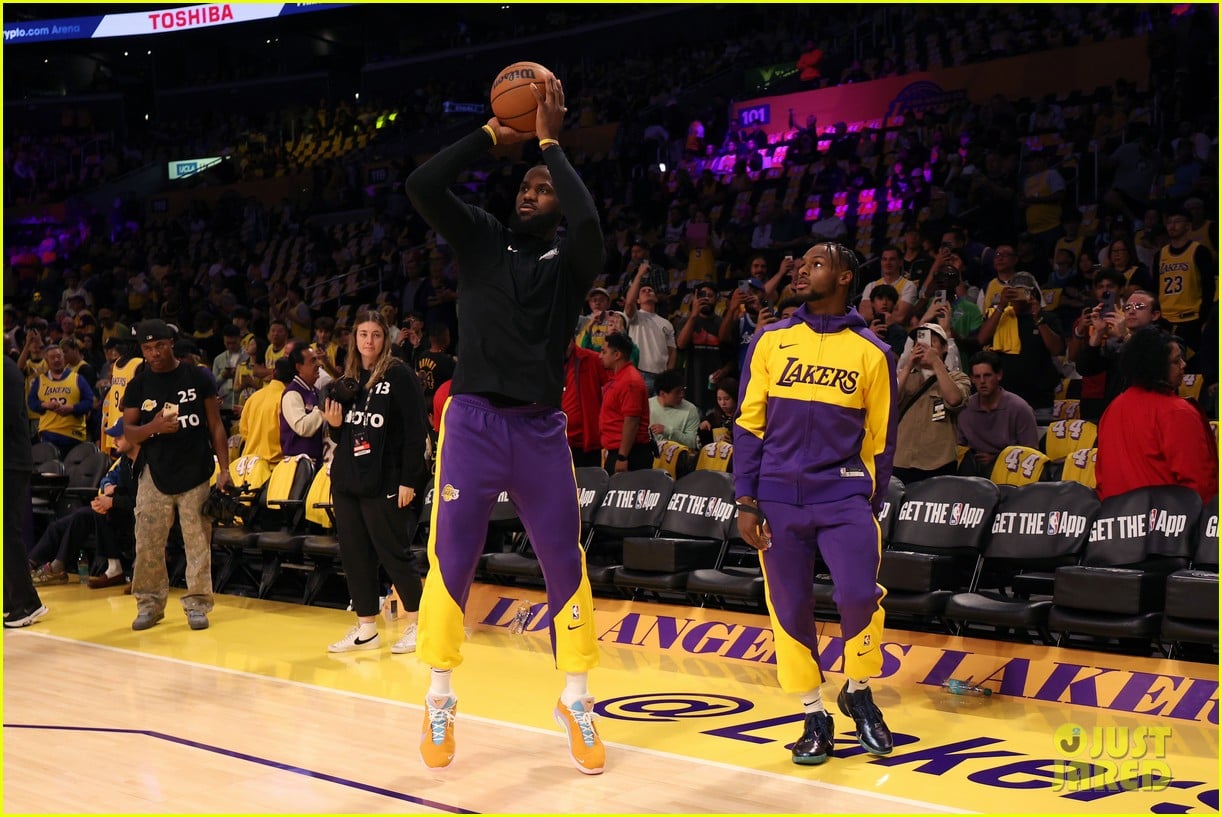 LeBron James & Son Bronny Officially Make NBA History as First Father-Son Duo to Share Court ...