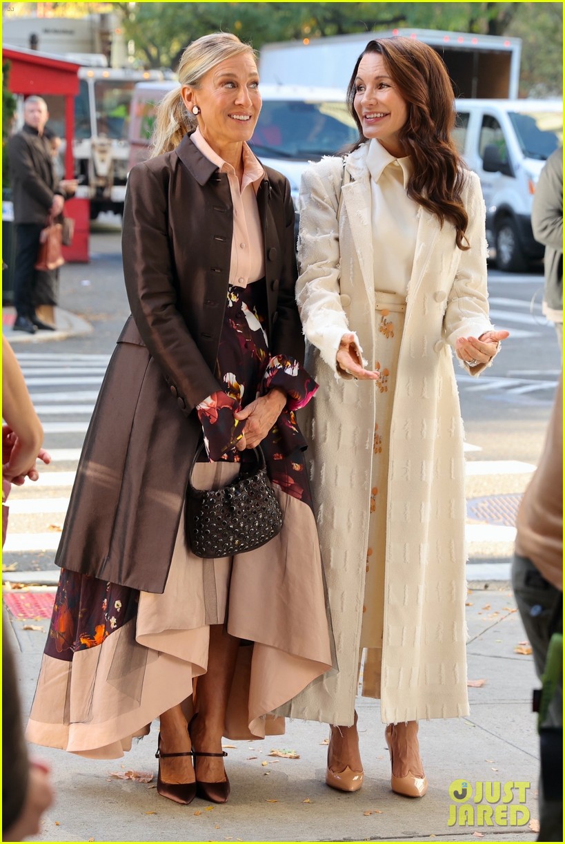 Kristin Davis Films 'And Just Like That' Scenes With Sarah Jessica ...
