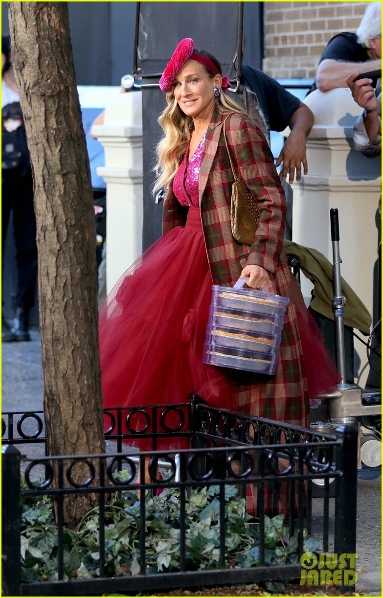 Kristin Davis Films 'And Just Like That' Scenes With Sarah Jessica ...