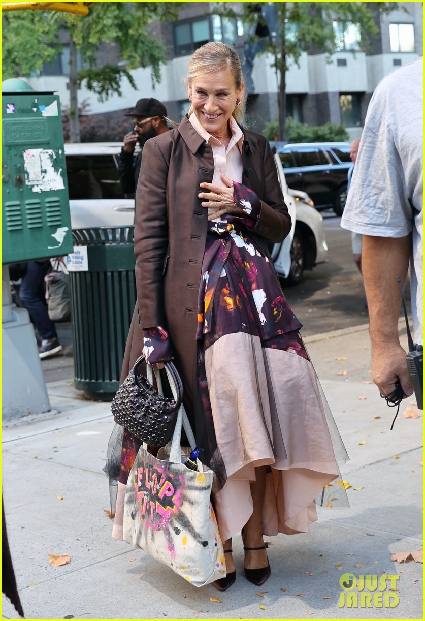 Kristin Davis Films 'And Just Like That' Scenes With Sarah Jessica ...