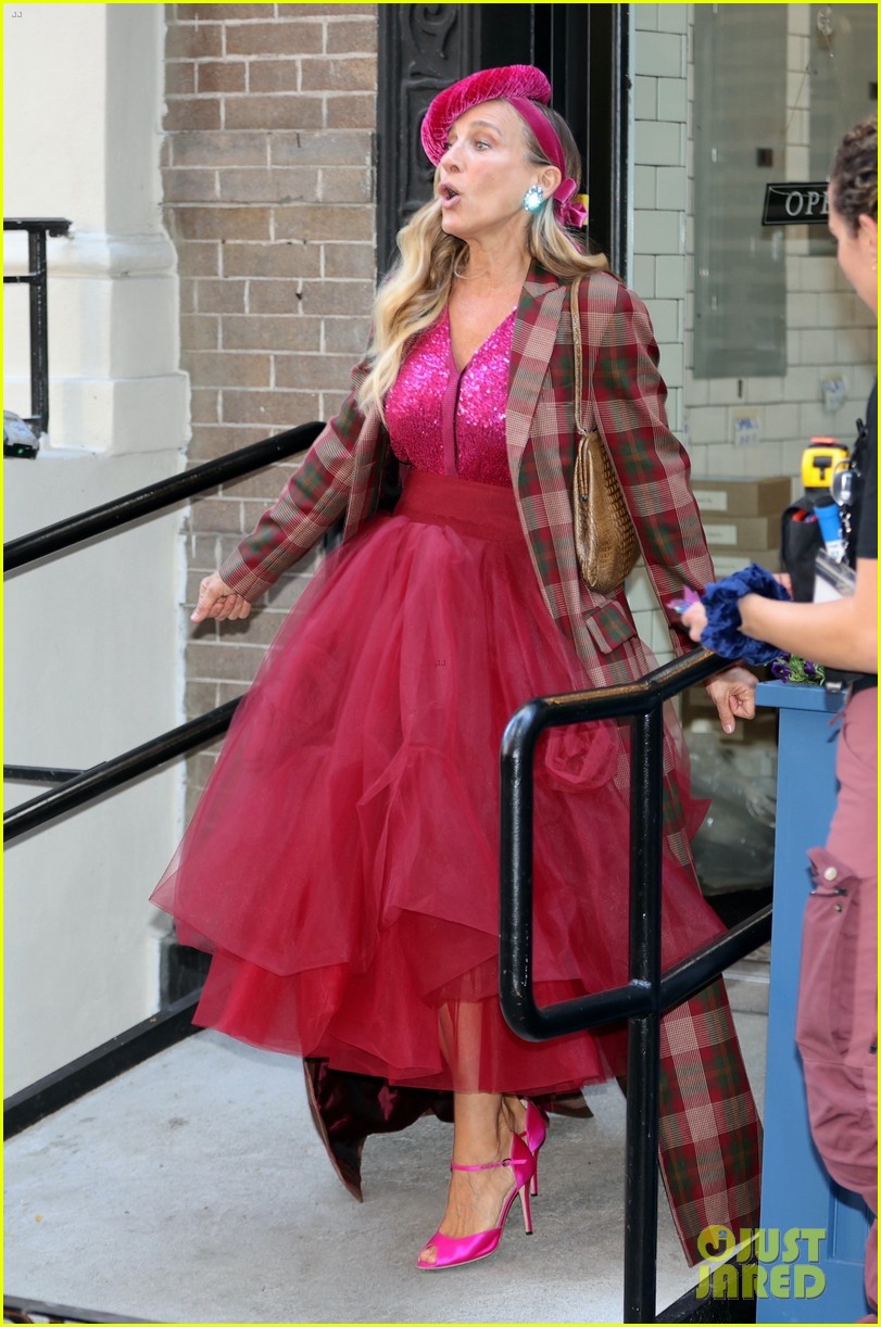 Kristin Davis Films 'And Just Like That' Scenes With Sarah Jessica ...