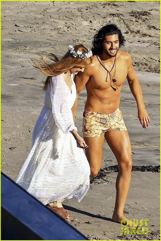 Laura Dern Begins Filming 'Palm Royale' With New Costar Jaycob Maya: Photo 5090388 | Laura Dern ...