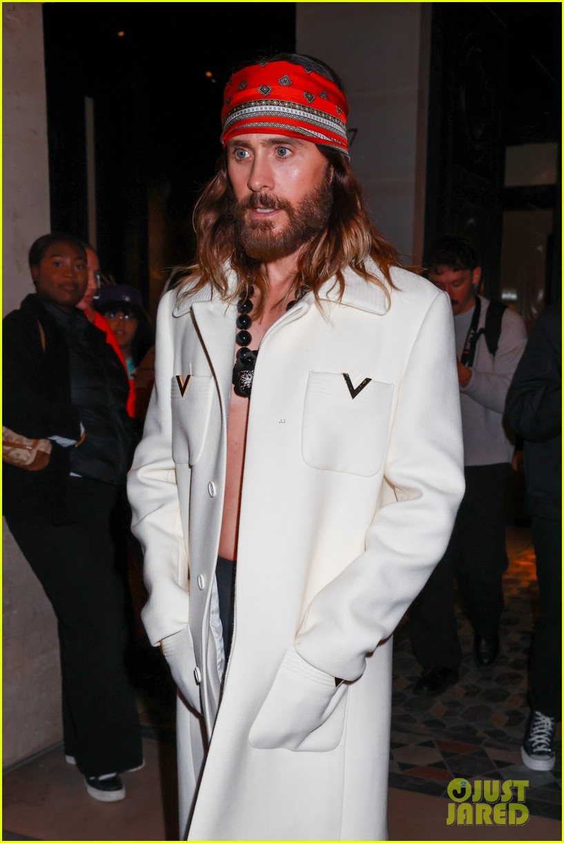 Jared Leto Goes Shirtless Under His Coat During Paris Fashion Week ...