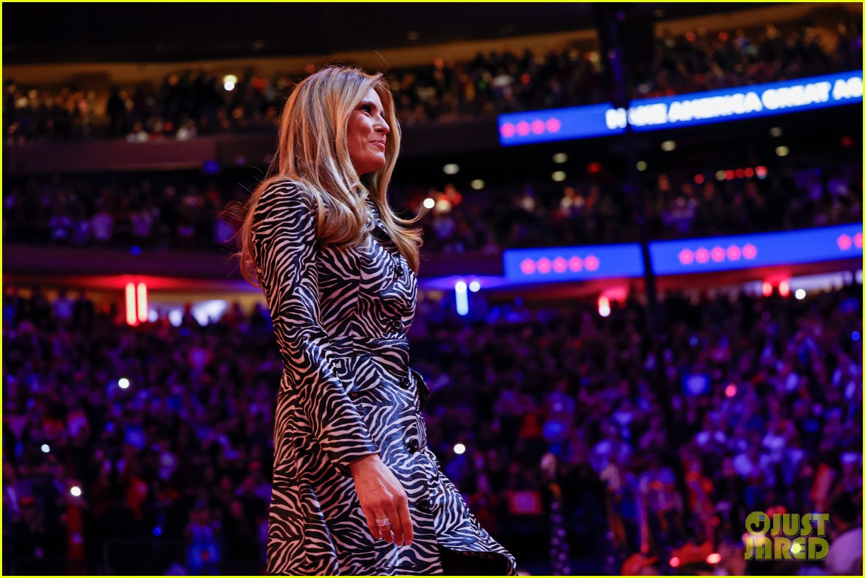 Melania Trump Makes Rare Campaign Appearance, Joins Donald Trump at ...