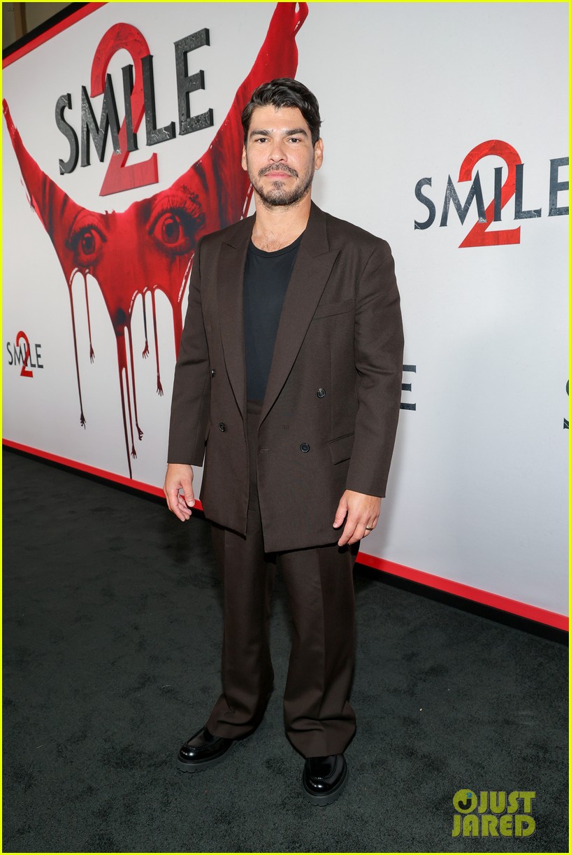 Naomi Scott Joins 'Smile 2' Cast at L.A. Premiere, Final Trailer Drops ...