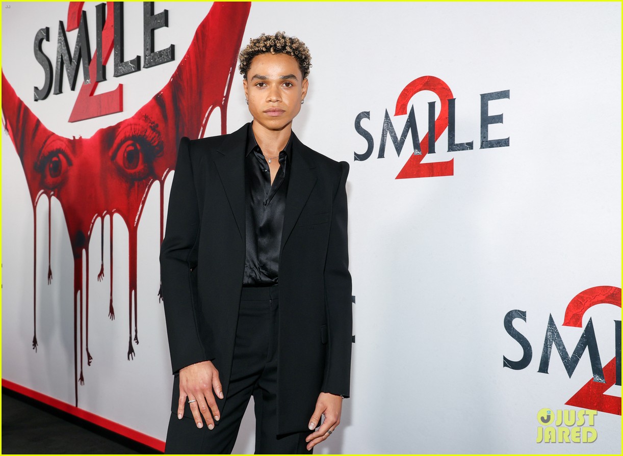 Naomi Scott Joins 'Smile 2' Cast at L.A. Premiere, Final Trailer Drops ...