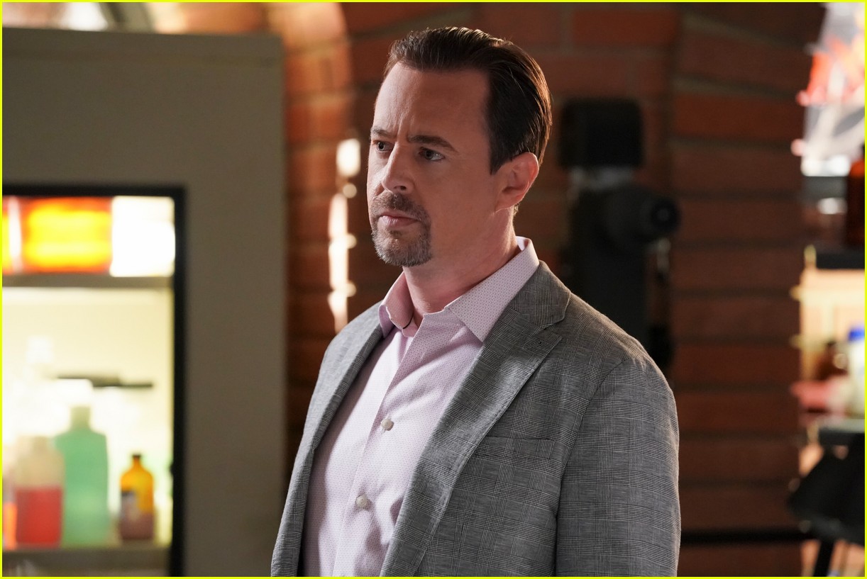 'NCIS' Season 22 Premiere Episode - Sneak Peek Teaser & First Look ...