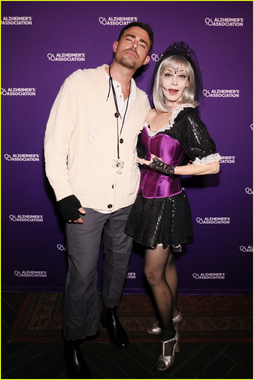 Hallmark's Nikki DeLoach & Ashley Williams Get All Dressed Up to Host ...