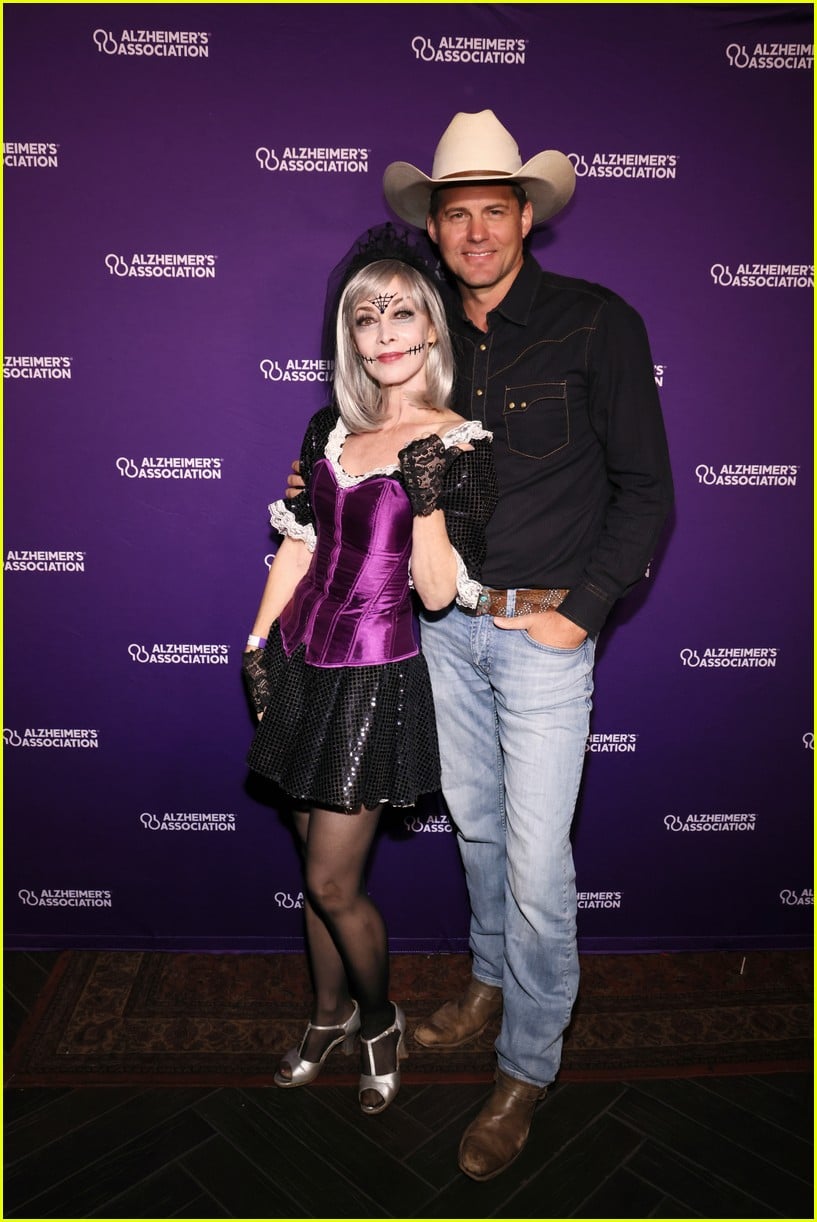 Hallmark's Nikki DeLoach & Ashley Williams Get All Dressed Up to Host ...