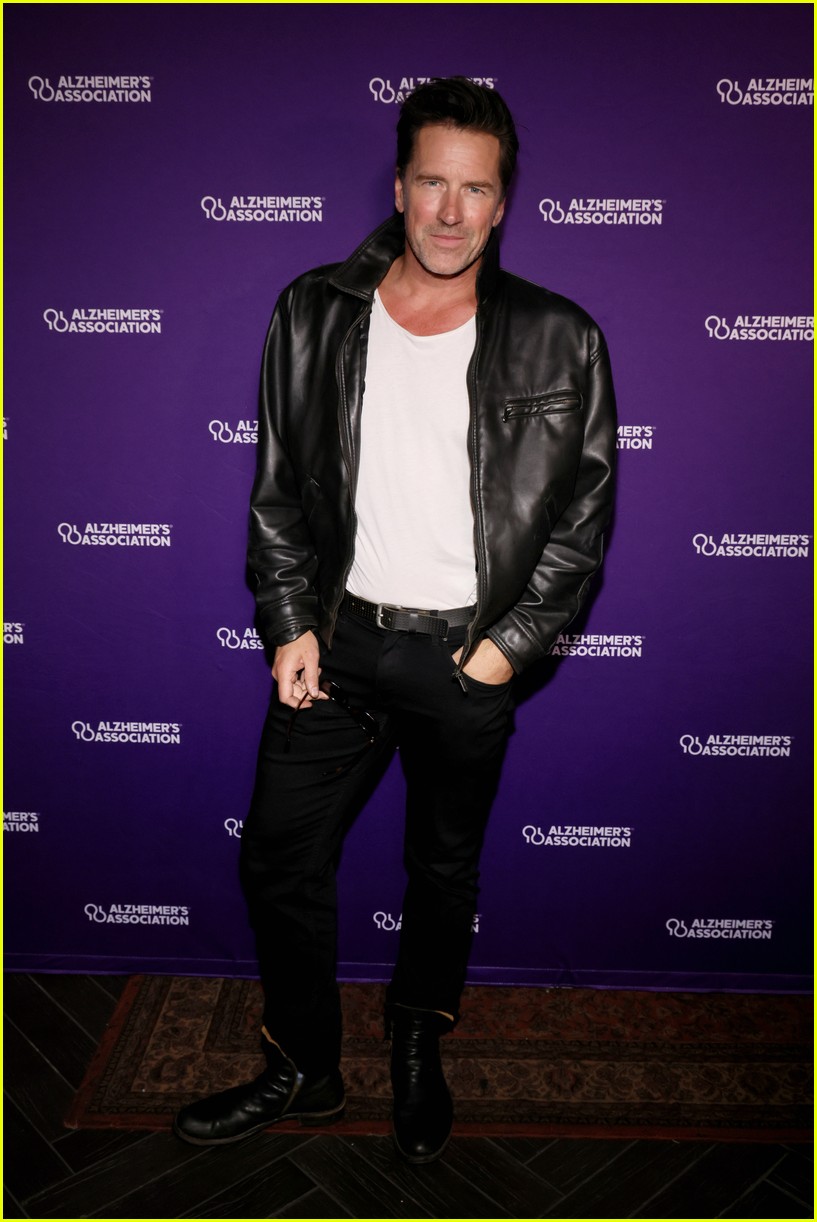 Hallmark's Nikki DeLoach & Ashley Williams Get All Dressed Up to Host ...