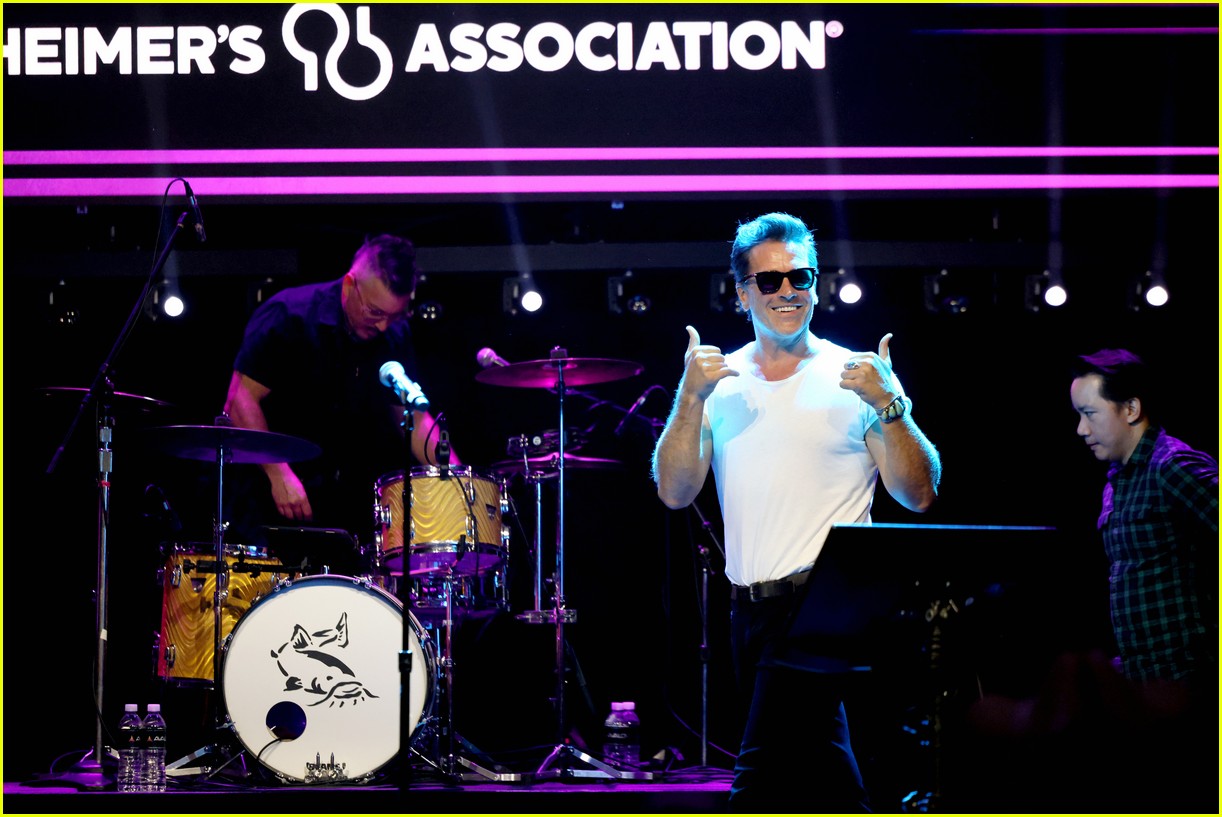 Hallmark's Nikki DeLoach & Ashley Williams Get All Dressed Up to Host ...