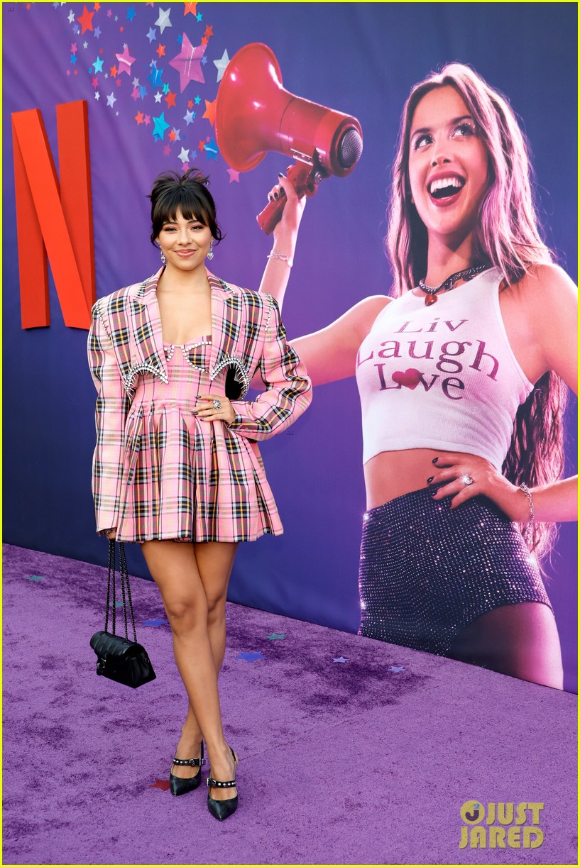 Olivia Rodrigo Joined By Chappell Roan & More at 'GUTS World Tour ...