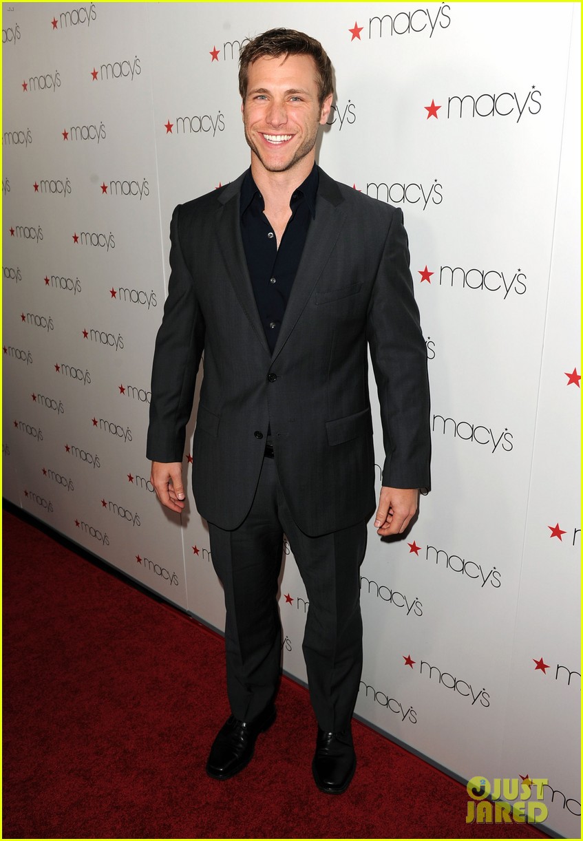 The Bachelor's Jake Pavelka Gives Update on His Dating Life, 14 Years ...