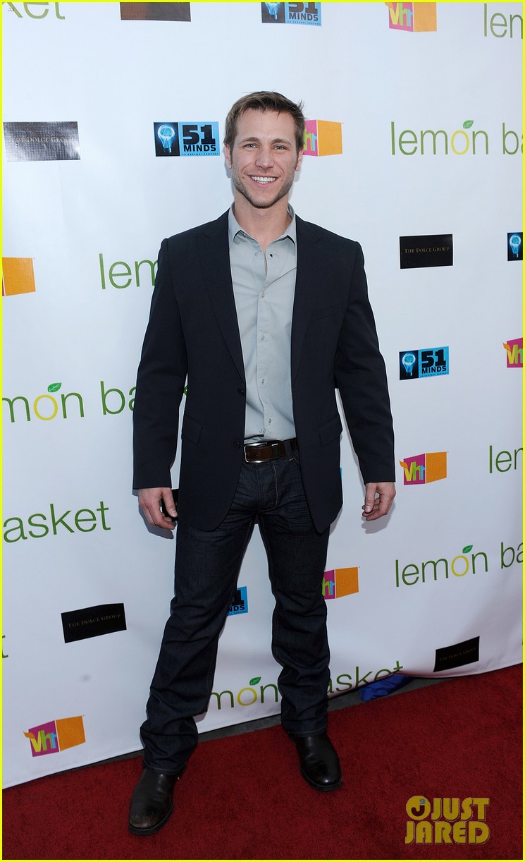 The Bachelor's Jake Pavelka Gives Update on His Dating Life, 14 Years ...