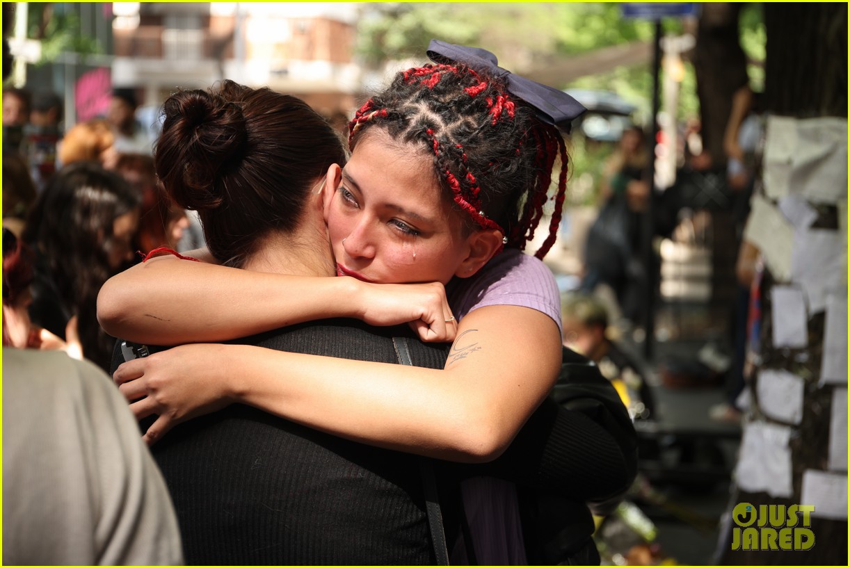 Liam Payne's Dad Visits Memorial in Argentina, Greets Fans Paying Their ...
