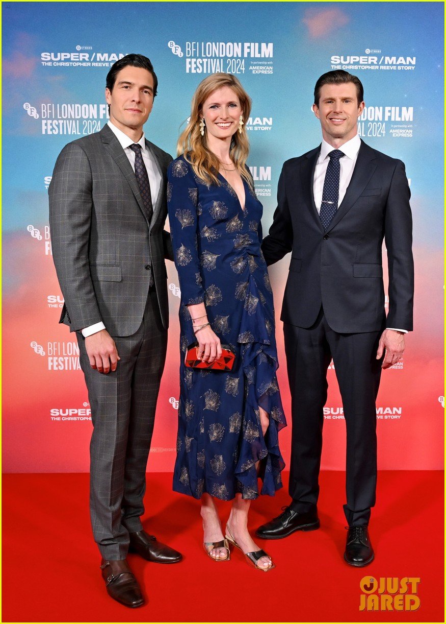 Christopher Reeve's 3 Kids Walk Red Carpet Together at 'Super/Man ...