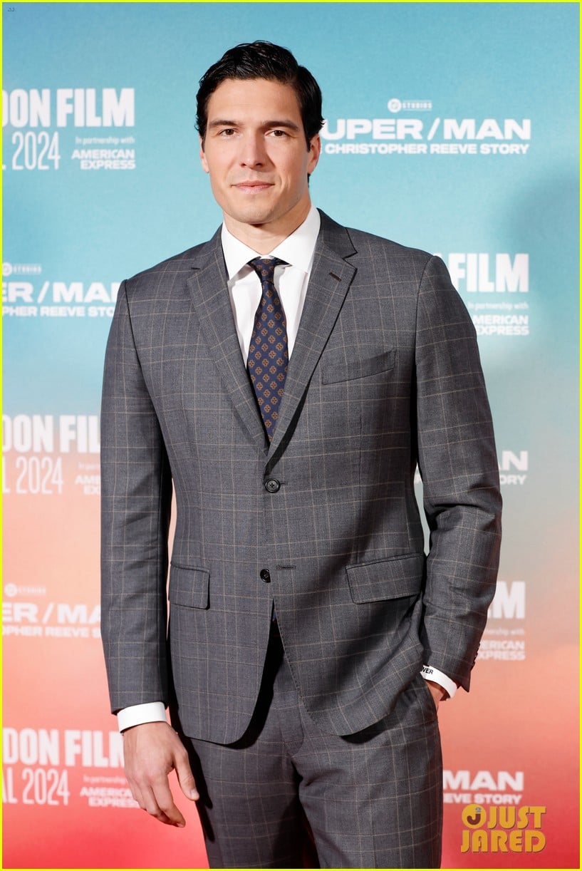 Christopher Reeve's 3 Kids Walk Red Carpet Together at 'Super/Man ...