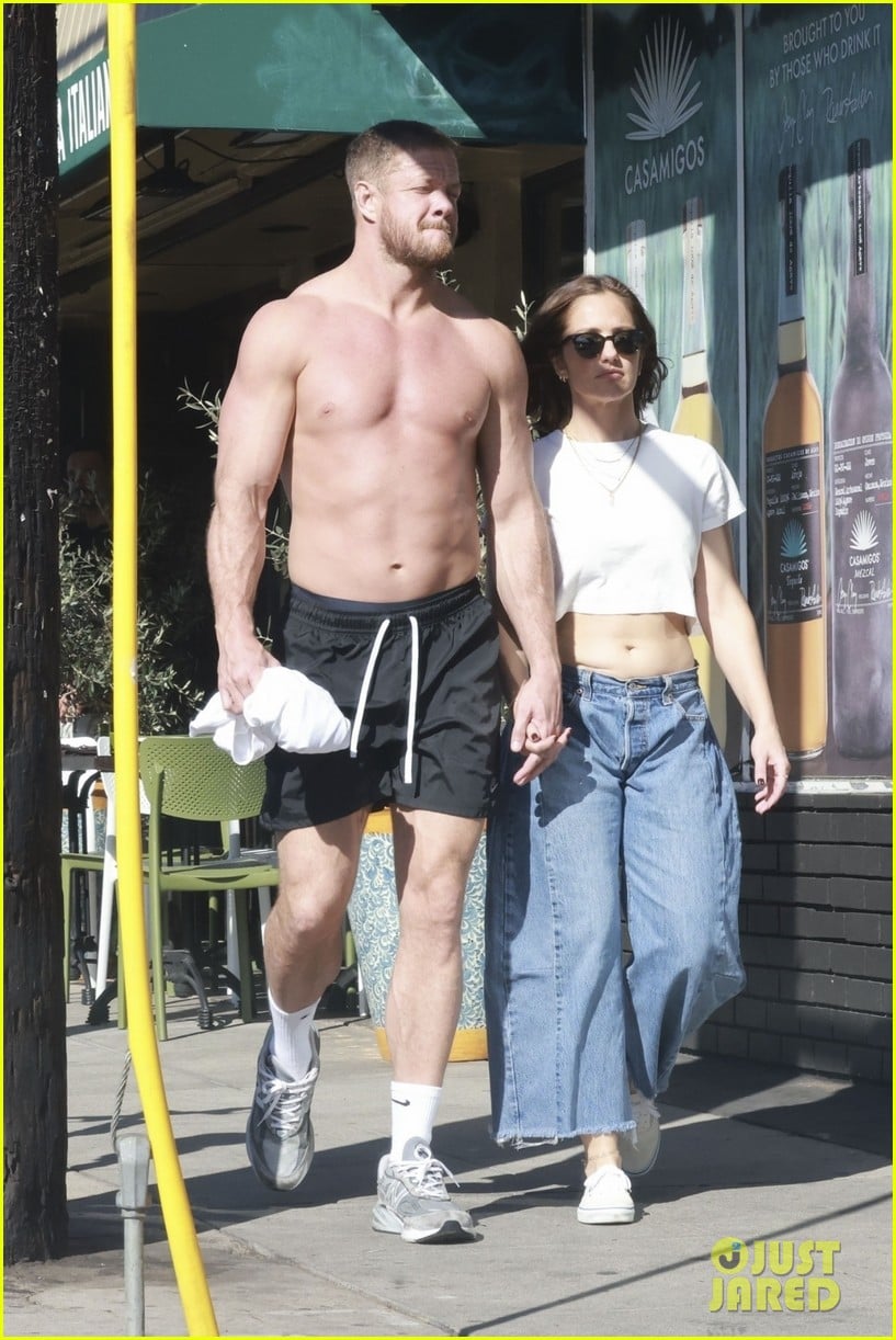 Dan Reynolds Goes Shirtless During Afternoon Outing with Girlfriend ...