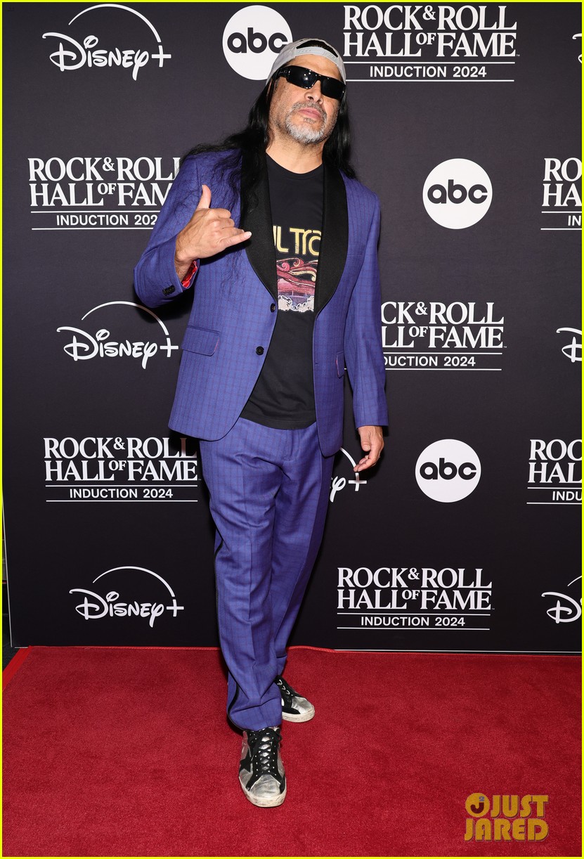 Dua Lipa Brings Her Dad to Rock & Roll Hall of Fame Induction Ceremony ...