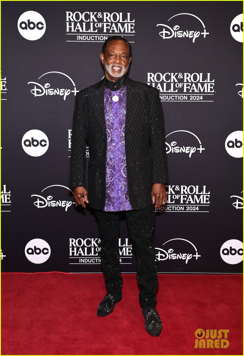 Dua Lipa Brings Her Dad to Rock & Roll Hall of Fame Induction Ceremony ...