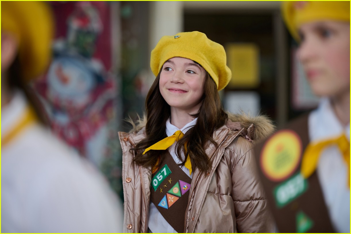 'Scouting for Christmas' Cast - Hallmark Channel Original Movie First ...