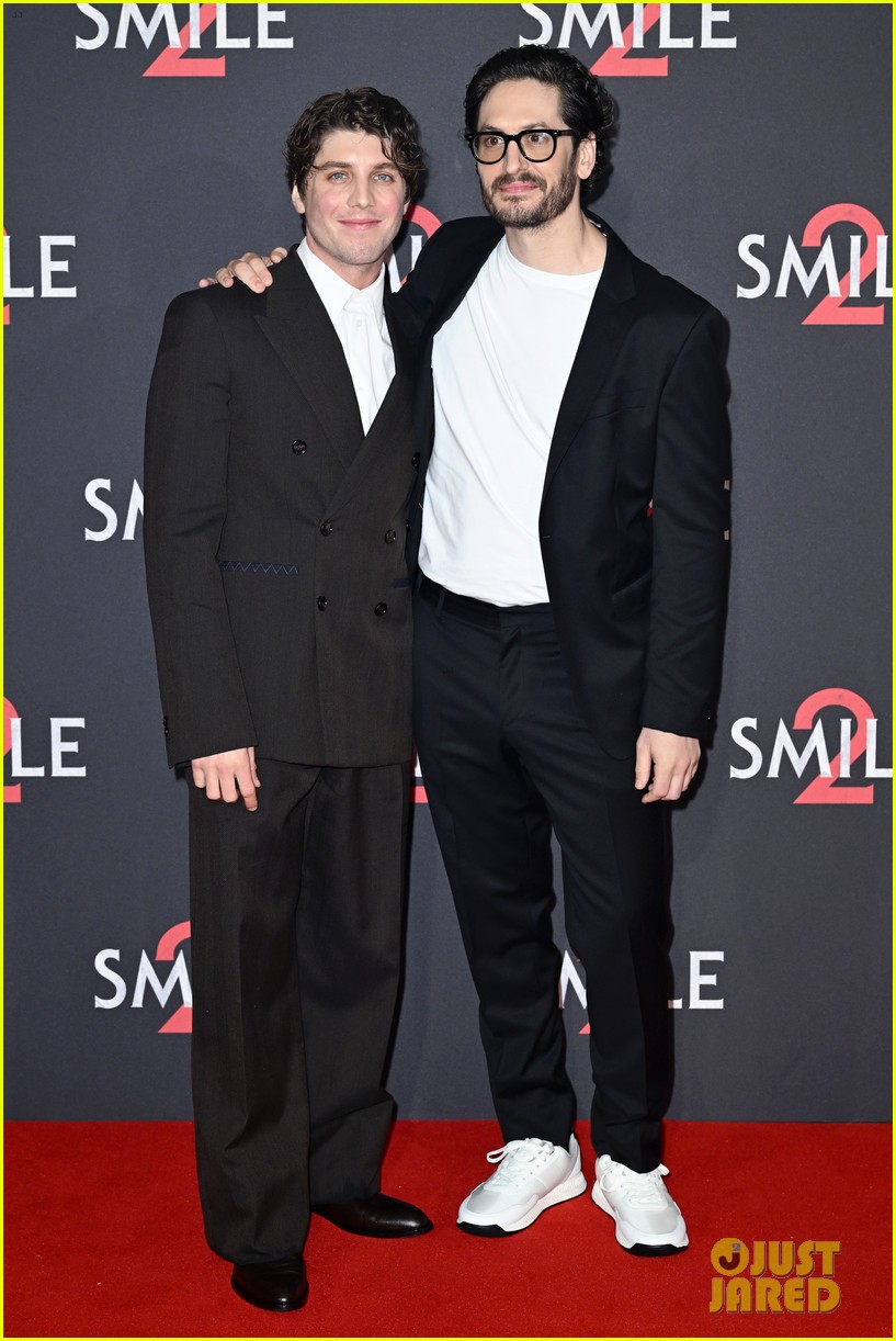 Lukas Gage Helps Naomi Scott Fix Her Dress on 'Smile 2' Red Carpet in ...