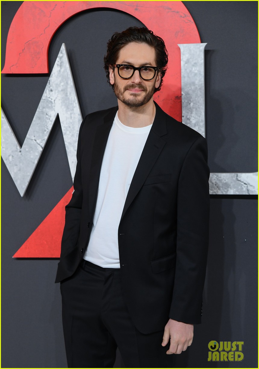 Lukas Gage Helps Naomi Scott Fix Her Dress on 'Smile 2' Red Carpet in ...