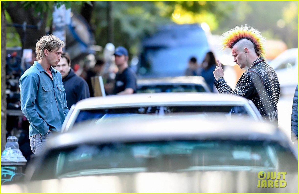 Matt Smith Goes Full Punk Rock with Multicolor Mohawk for 'Caught ...